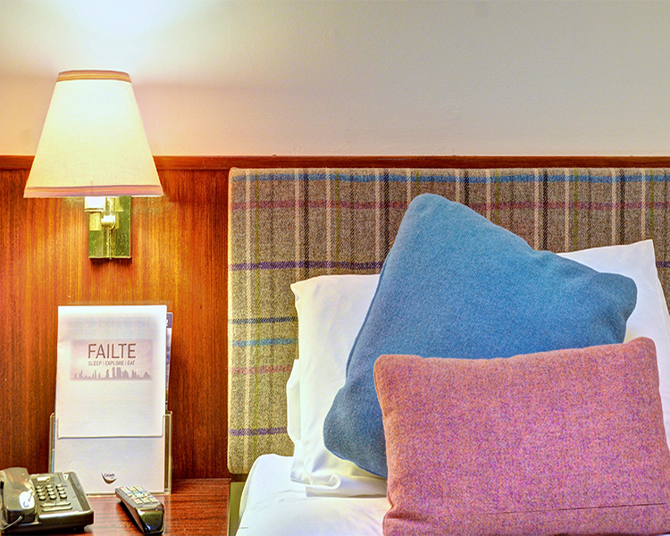 Outer Hebrides Hotel | Stornoway Rooms | Caladh Inn