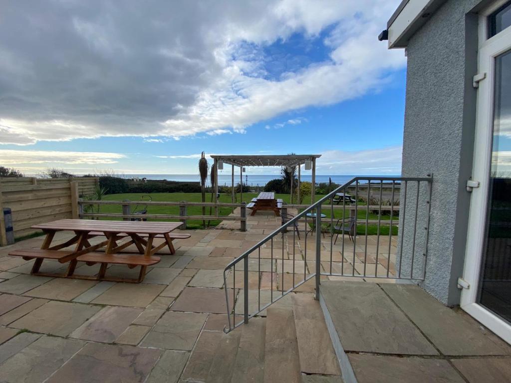 Home | Calder House Hotel