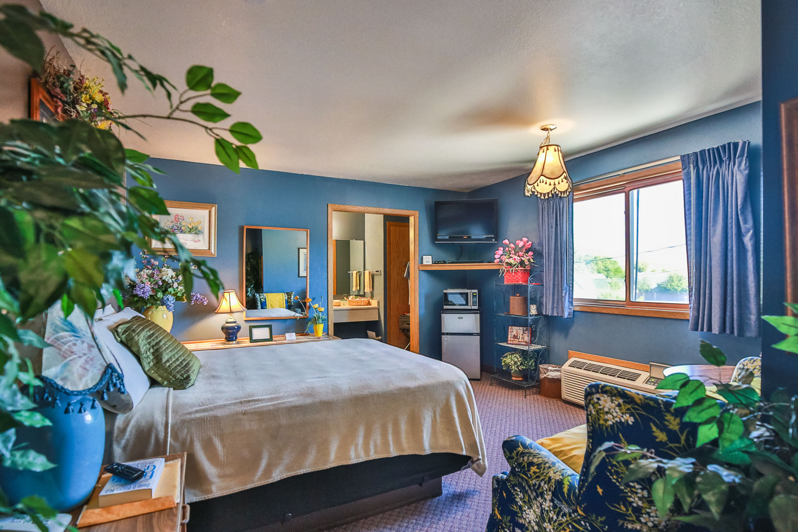 Home | Hagerman Valley Inn