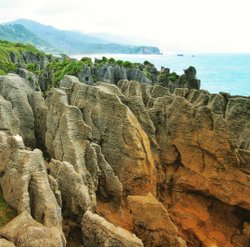 Westcoast Attractions Paparoa | Paparoa Beach Hideaway