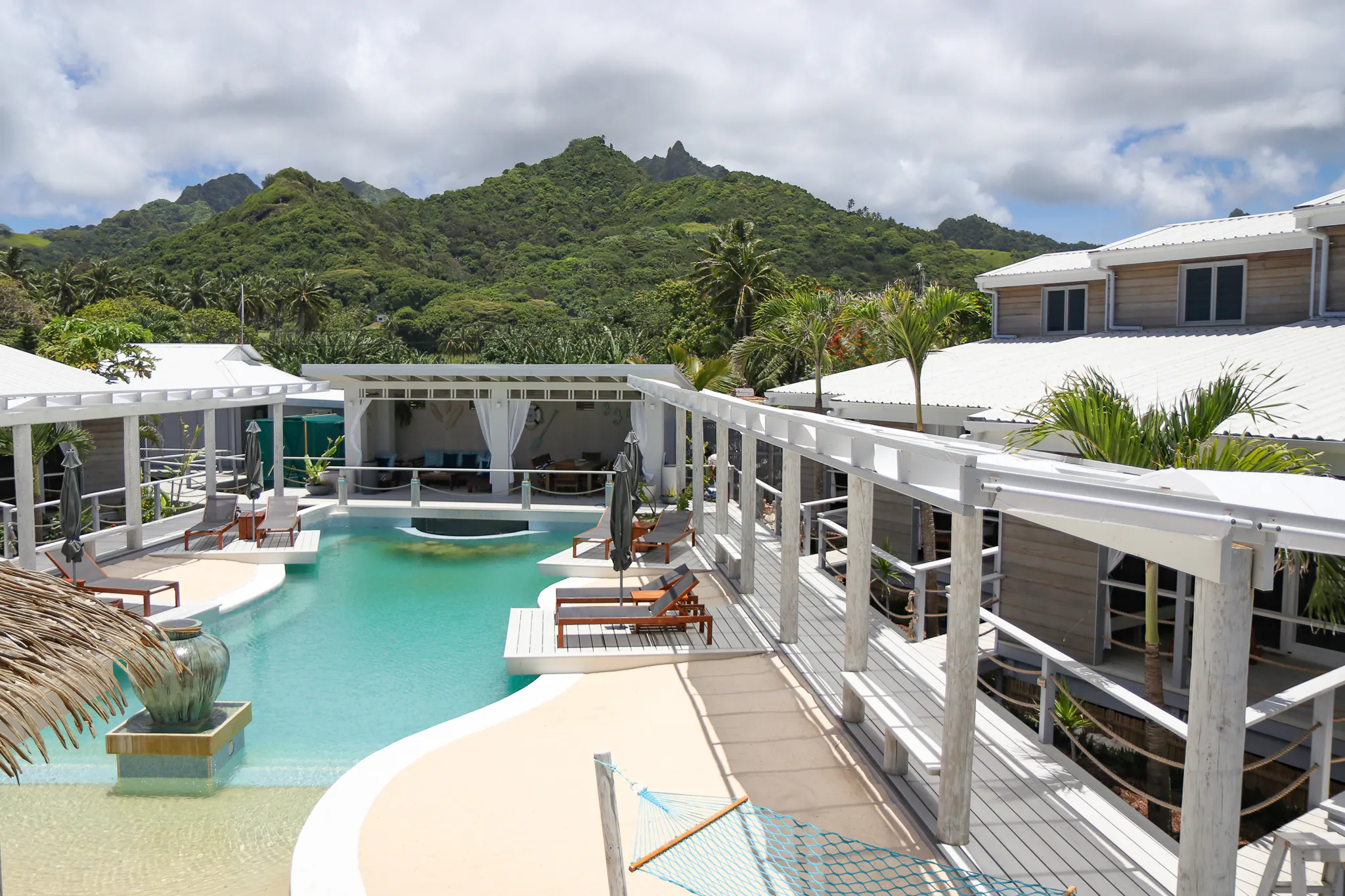 | Ocean Escape Resort & Spa