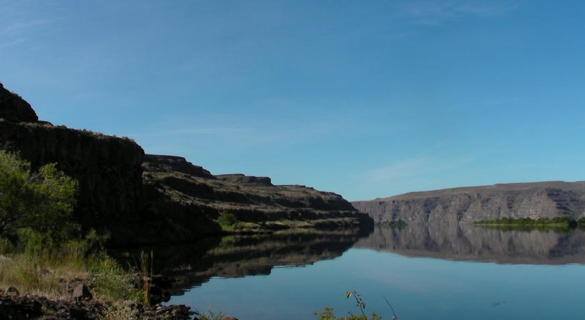 Property | Cave B Ridge - K Rosé Hospitality LLC