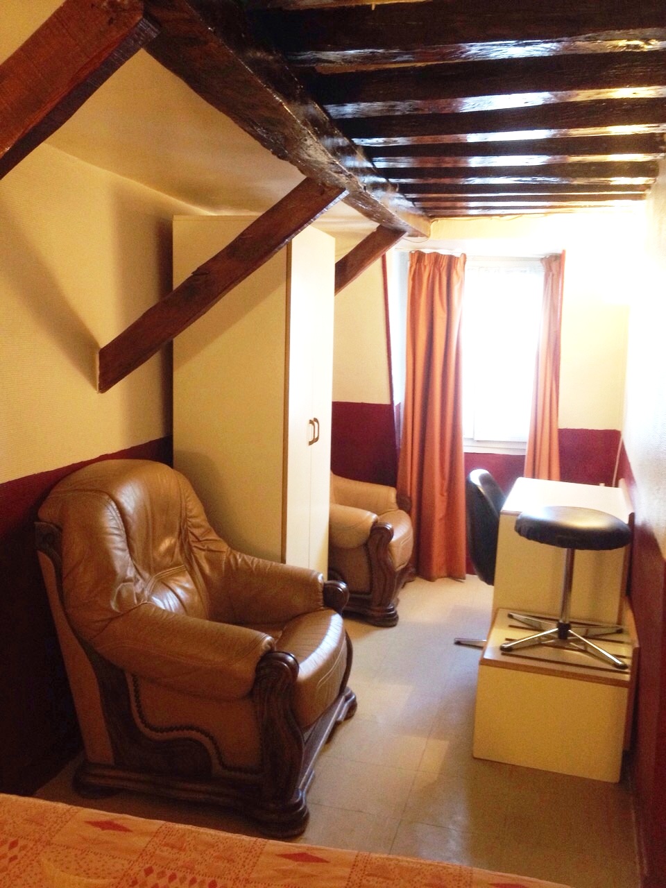 Habitaciones | HOTEL DU PONT NEUF