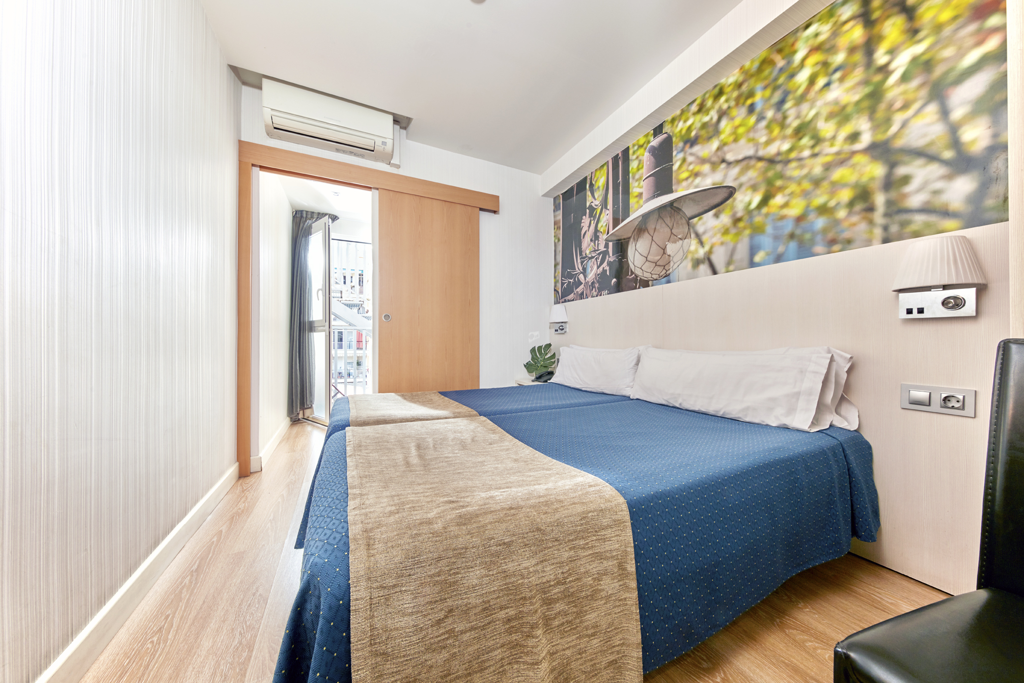 Home | Hotel Transit