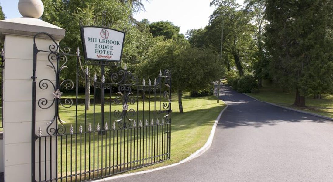 Home | Millbrook Lodge Hotel