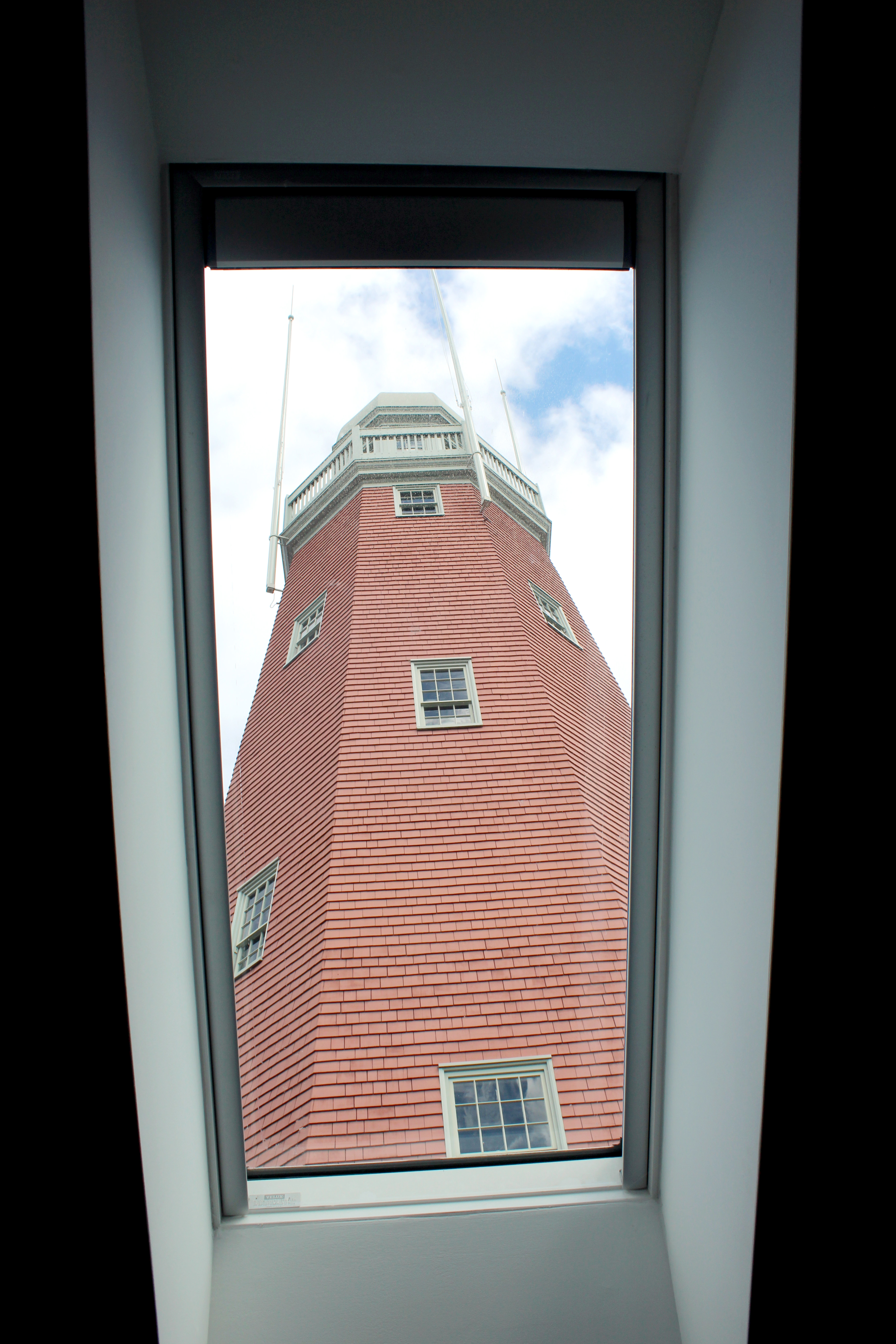 THE PROPERTY | Best Bower