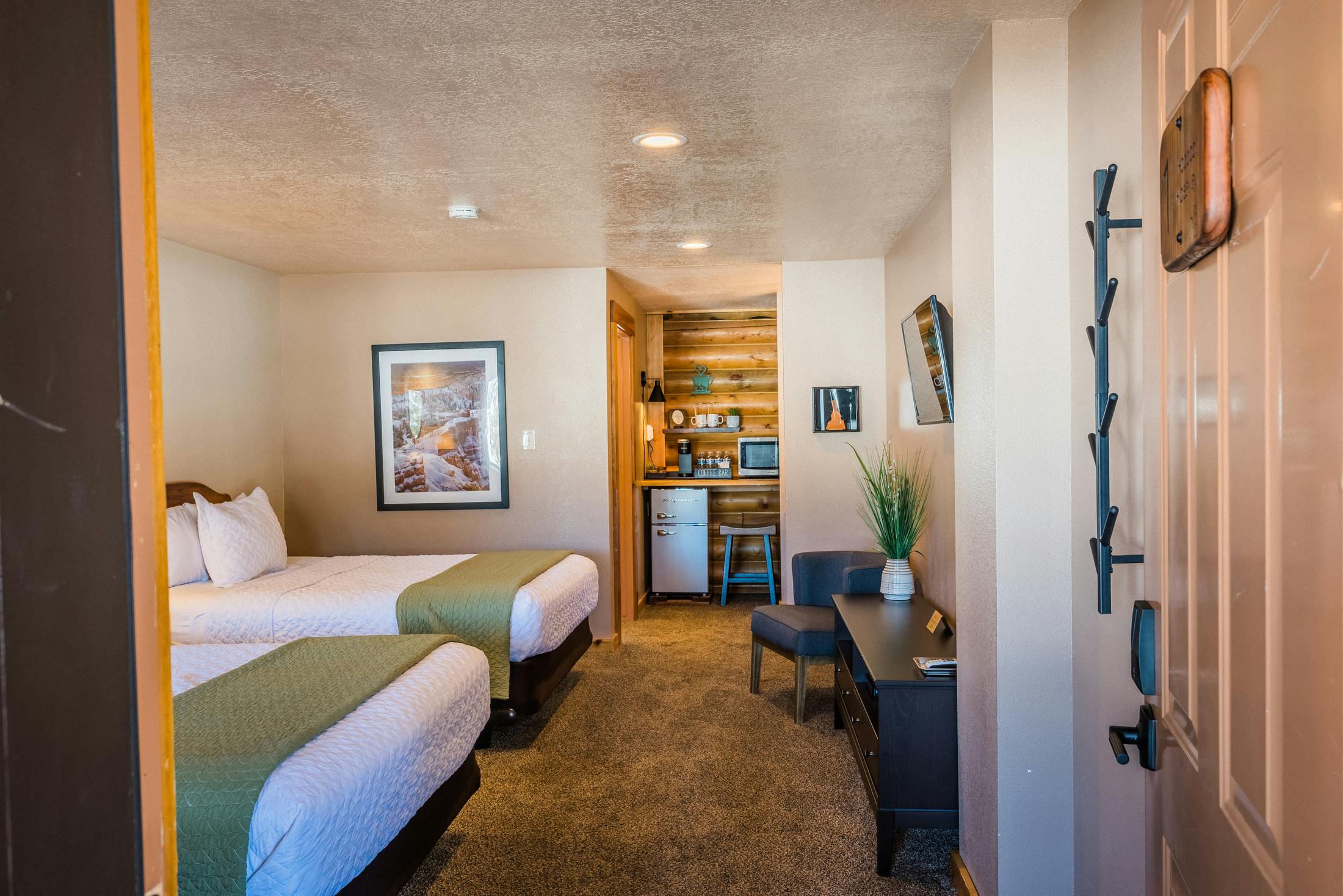 Room 1 - Hoodoo Hideaway | Duck Creek Village Inn