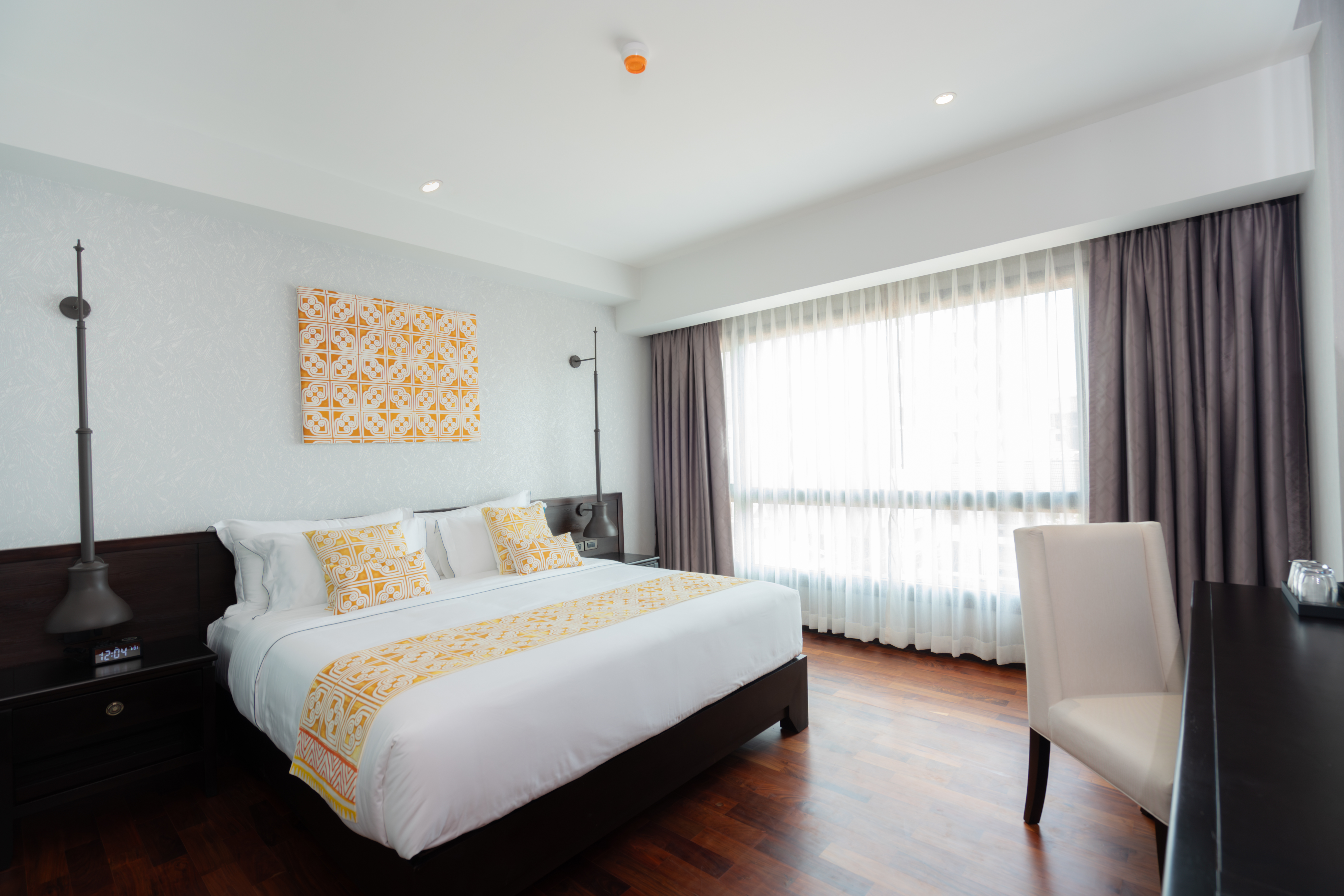 Home | Mintra Hotel