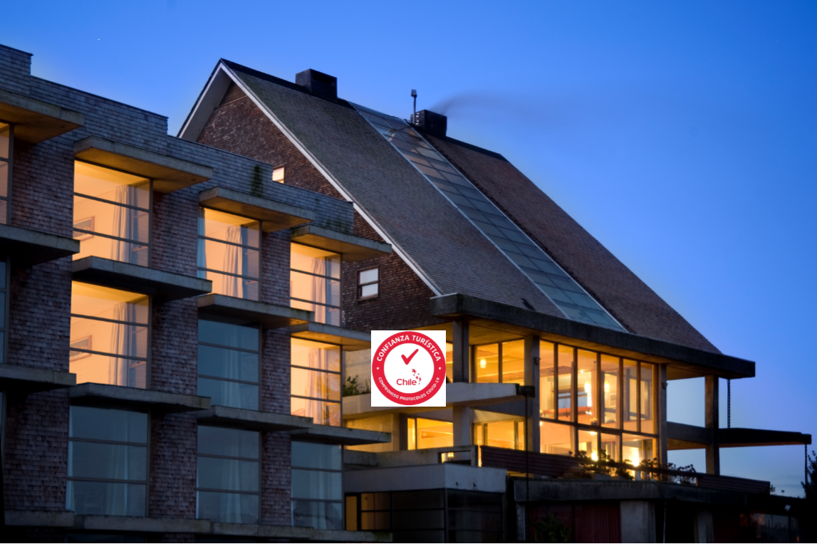 Home | Hotel de Castro Suites & Spa