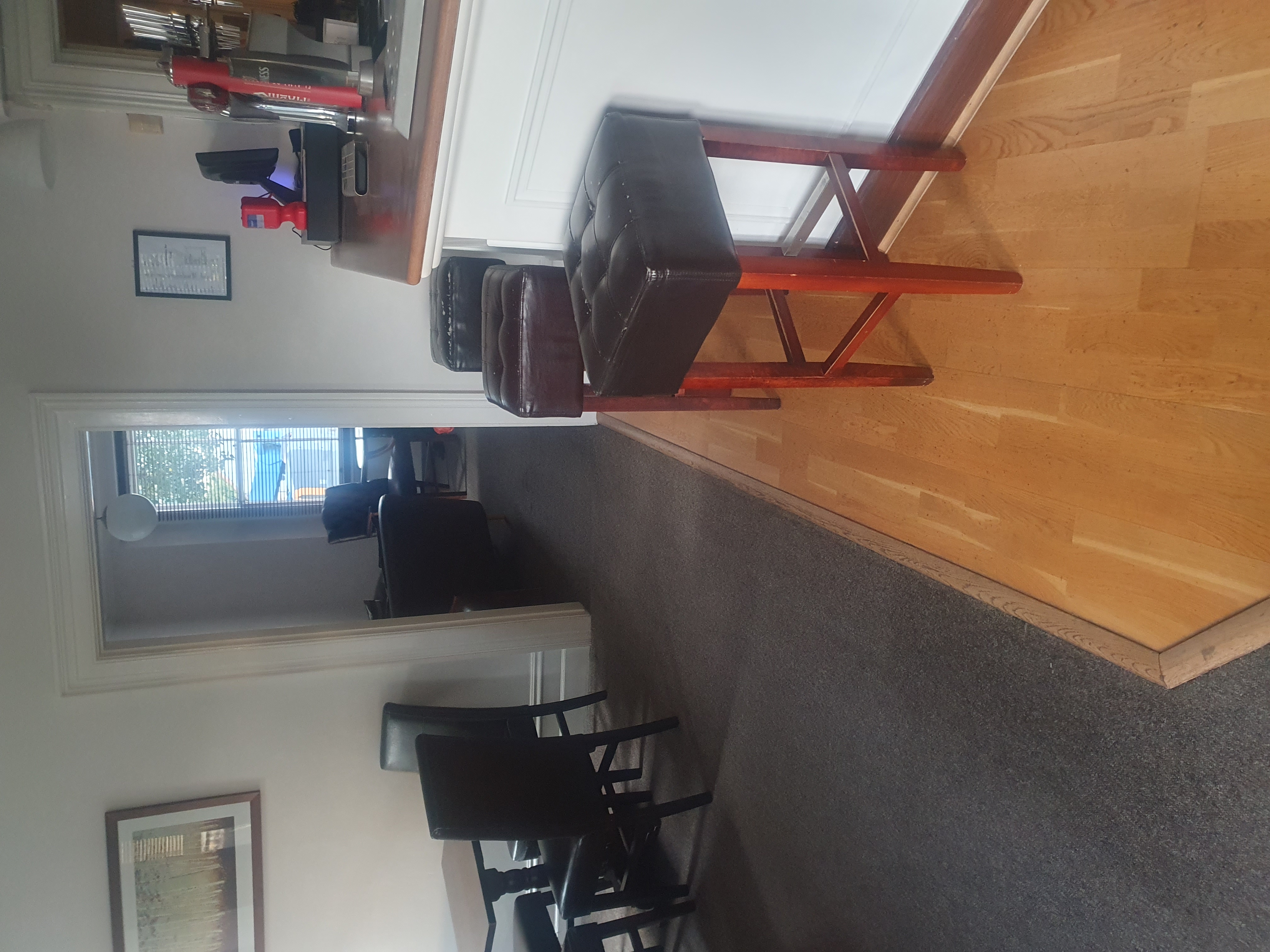 HOME | The Shrubbery Hotel