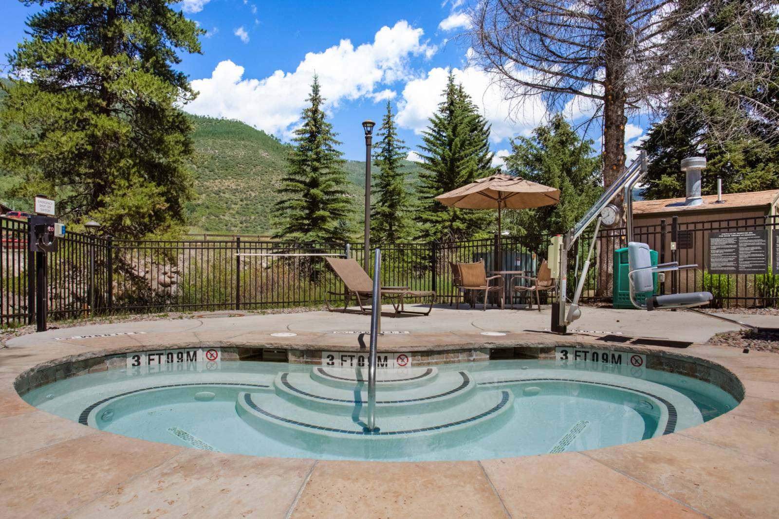Gallery | Bluegreen's StreamSide at Vail