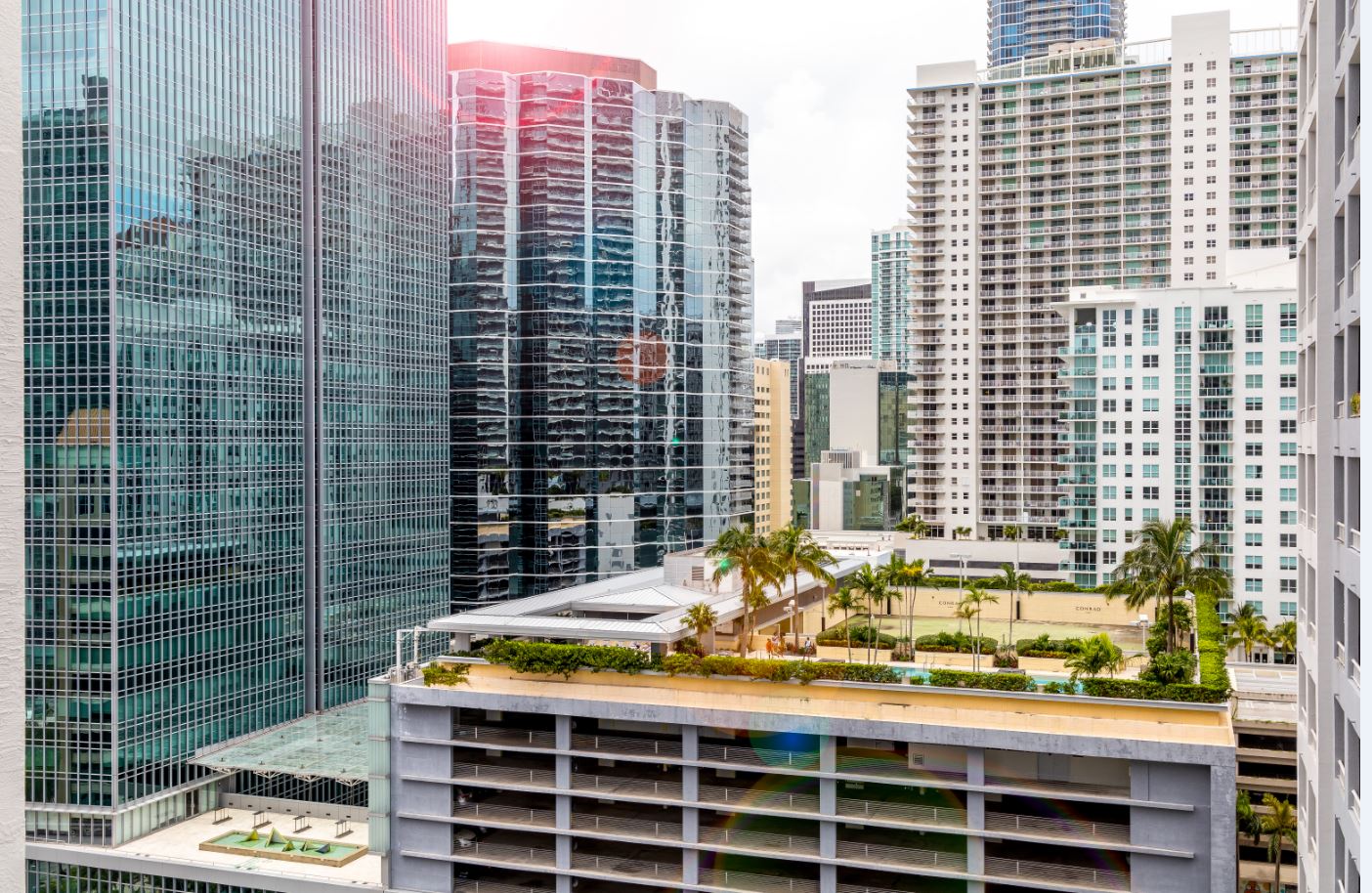 Rooms, Suites, Accommodations | Fortune House Hotel