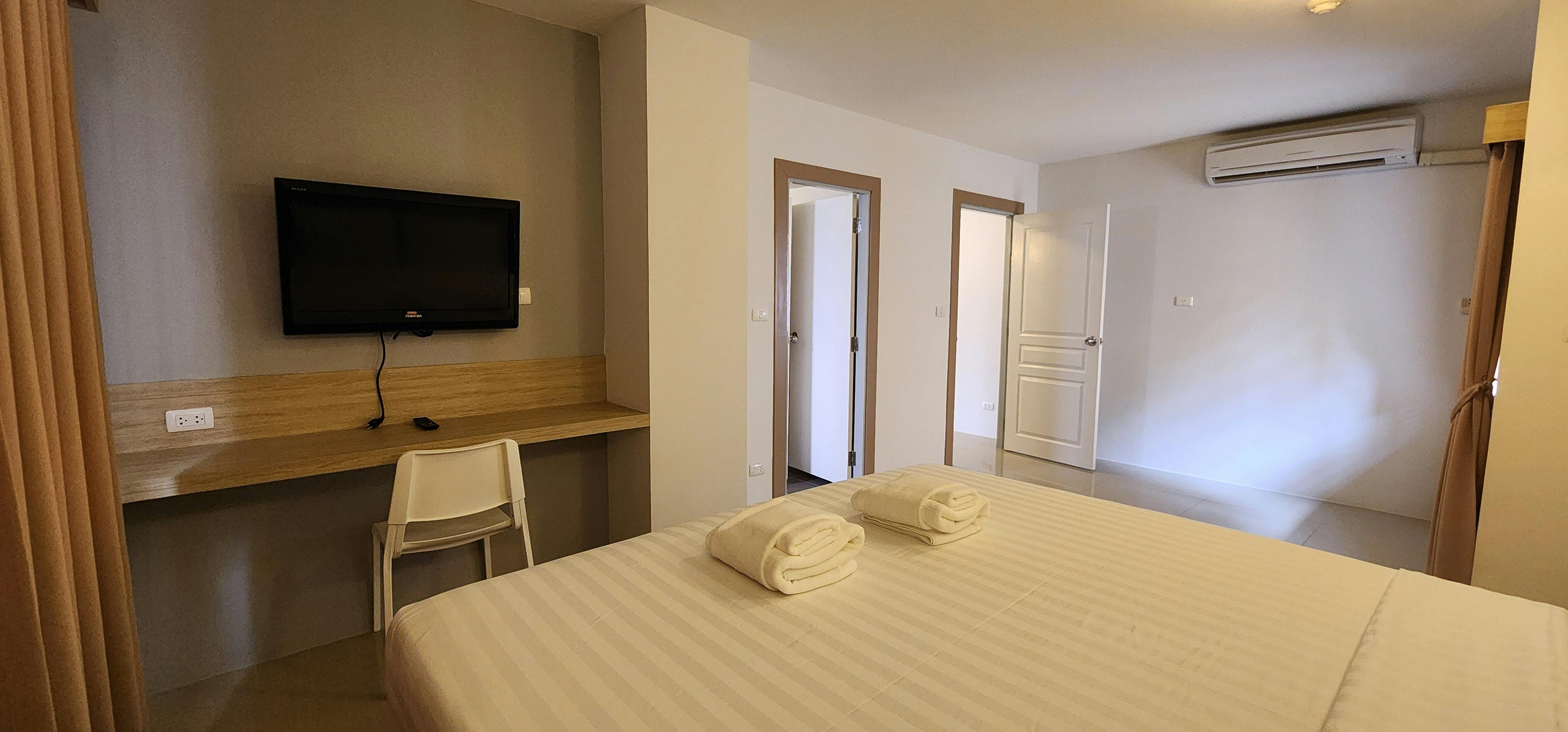 Triple Plus Tower1 | Prom Ratchada Hotel